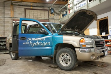 Hydrogen vehicle loading and fuelling station launched - Supply ...