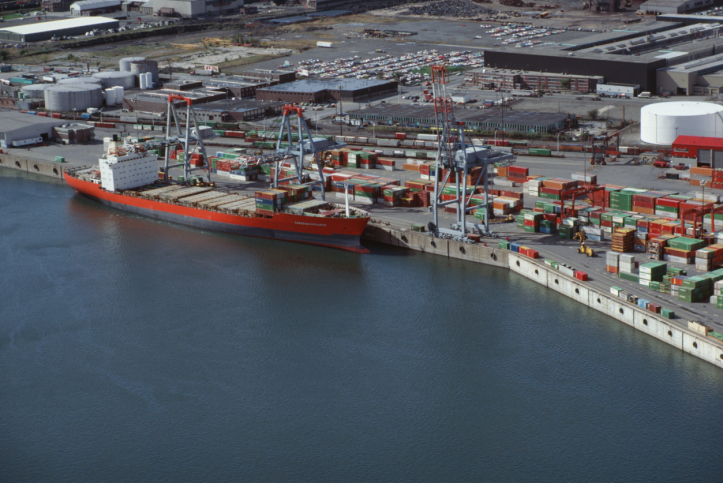 The Port of Montreal celebrates 50 years of container shipping - Supply ...