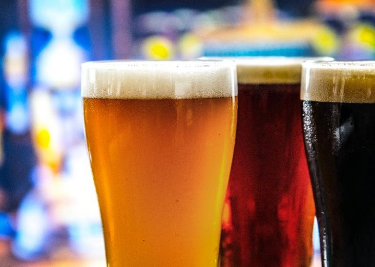 Alberta declares beer trade fight with Ontario over access to liquor ...