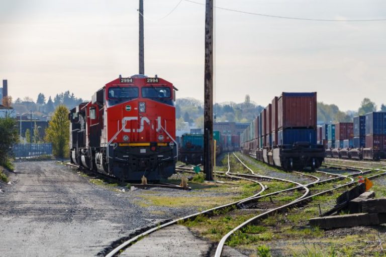 CN Rail on track for growth, despite Red Sea shipping obstacles ...